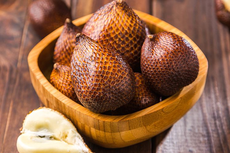 Sebelum Kupas Salak, Simak Dulu Cara Pilih Salak Yang Manis, Renyah dan Segar