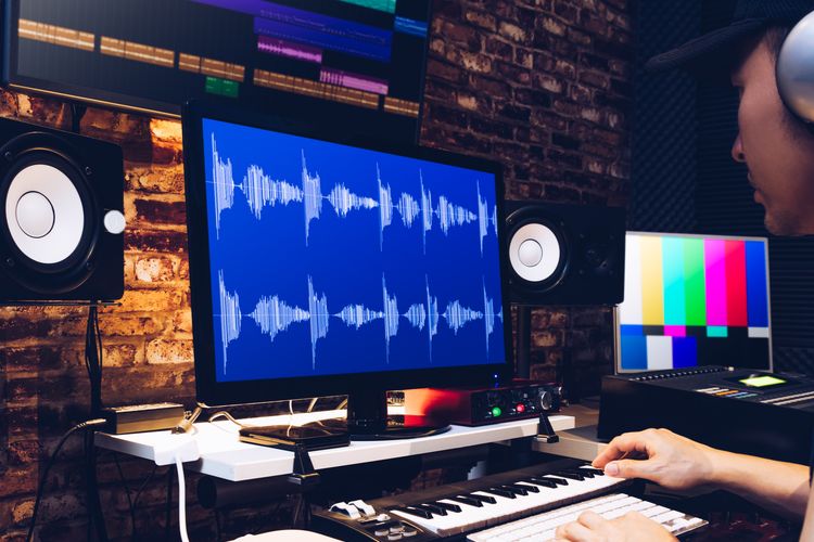 freedsound musica gratis mp3 download - Impressed Jewel